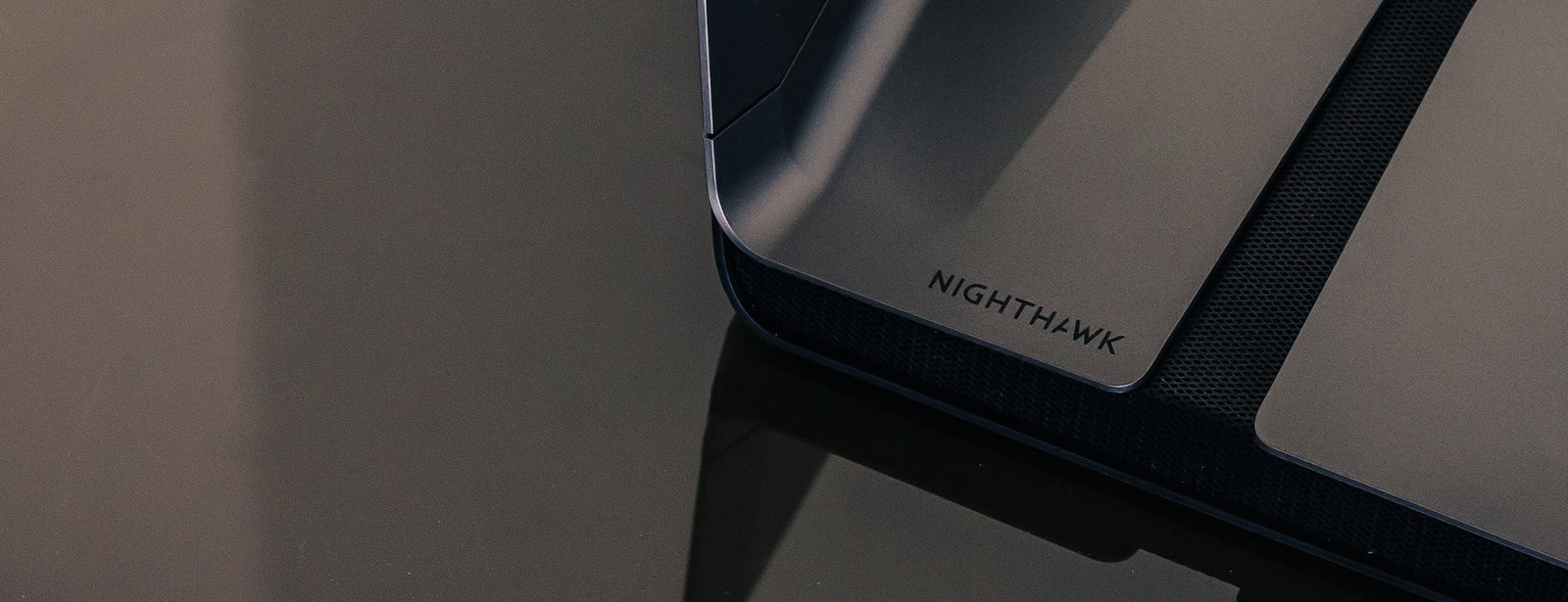 NETGEAR Nighthawk 無線路由器